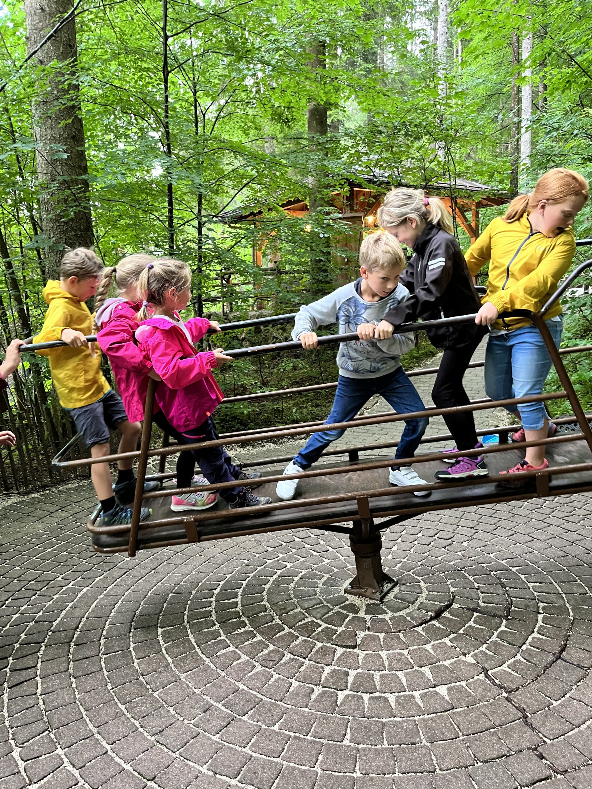 Ausflug in den Märchenpark Ruhpolding - Grundschule Saaldorf Surheim